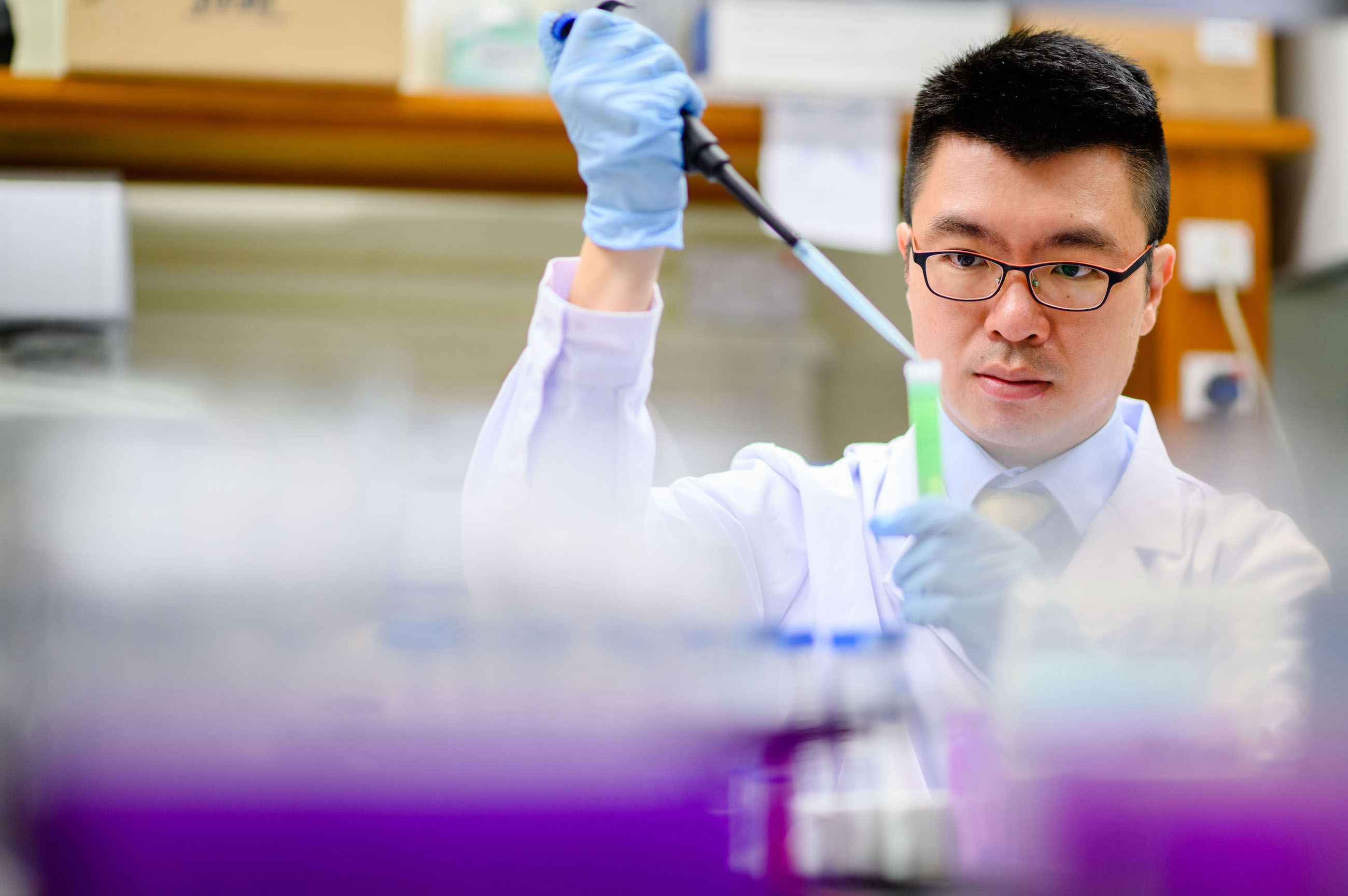 Croucher Scholar reimagines the water droplet | Croucher Foundation