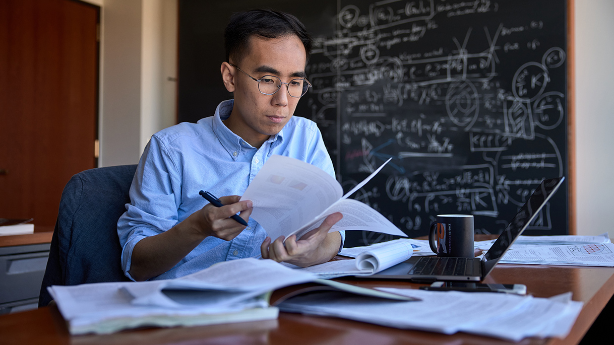 Pok Man Tam | Fellows and scholars