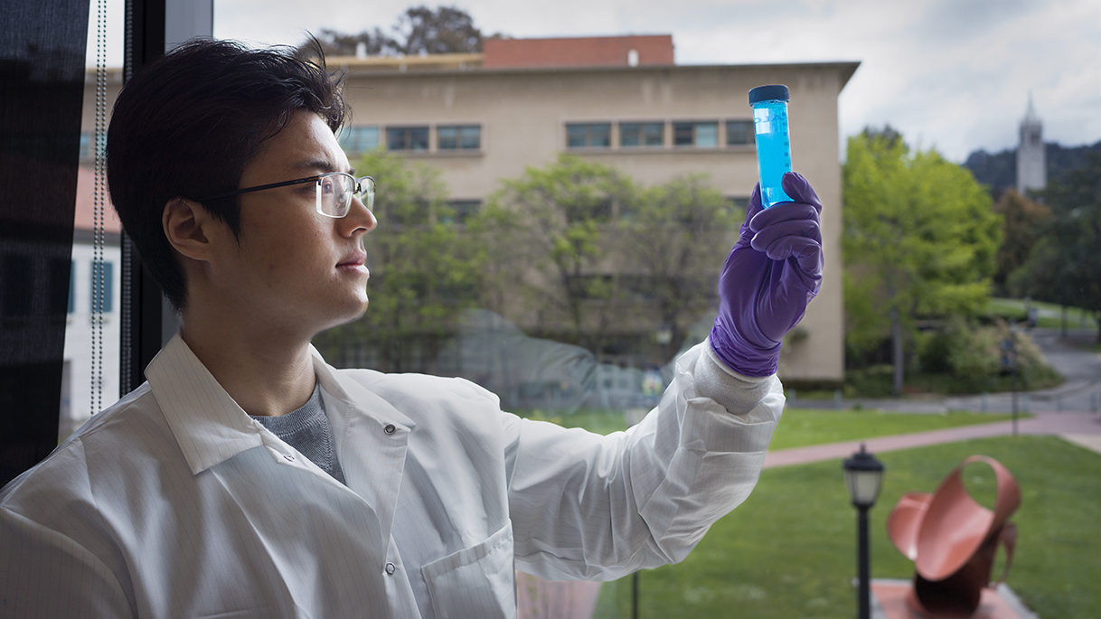 Eason Li | Fellows and scholars